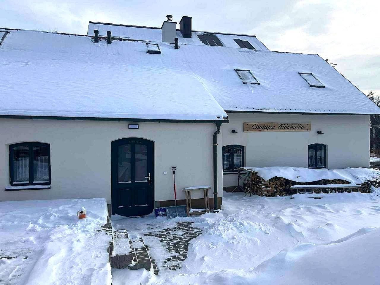 Chalupa Máchalka - Zubří (okres Žďár nad Sázavou)