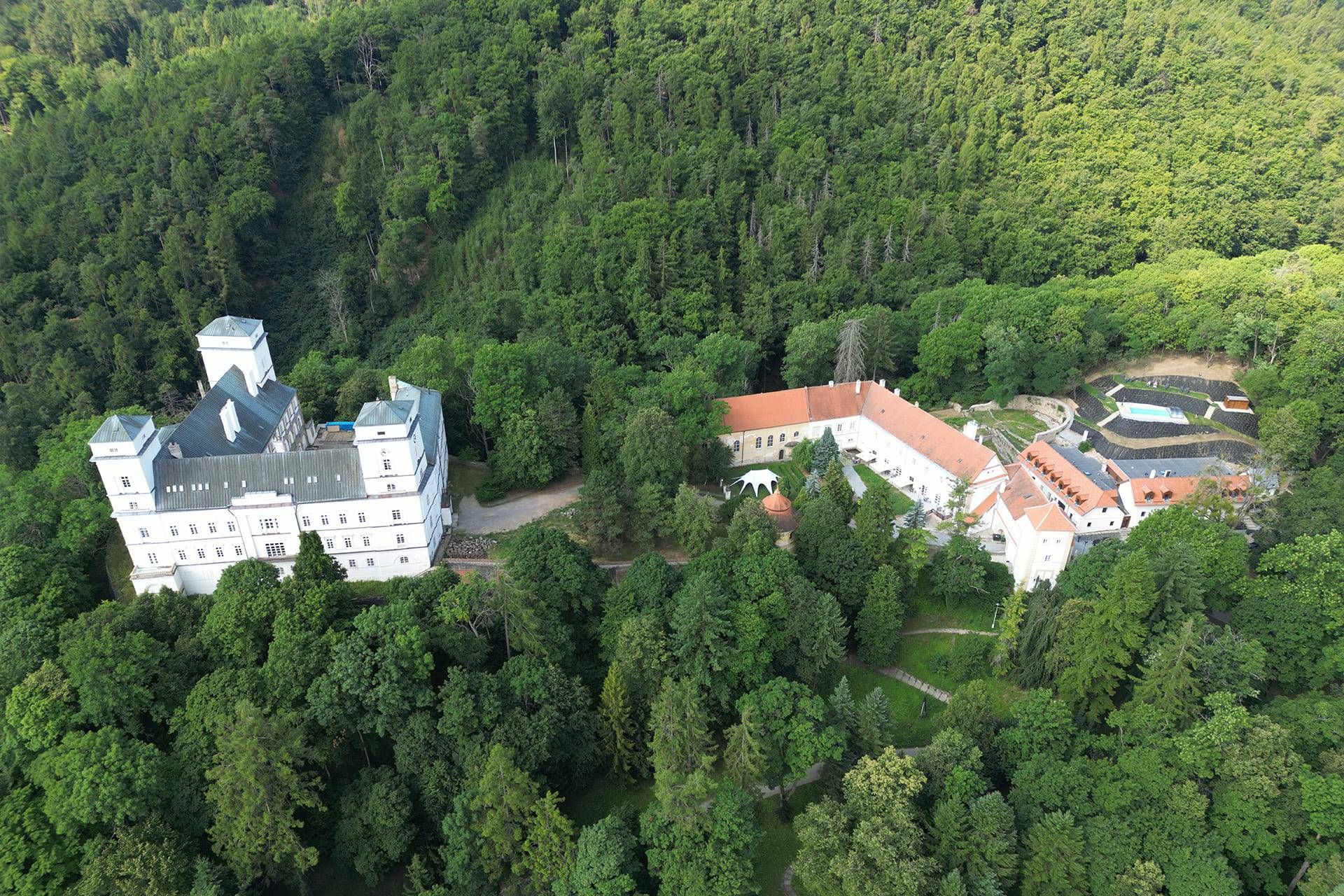 Zámek Račice - Račice-Pístovice