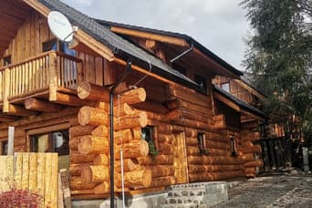 Zrubová rozprávka nad rybníkom - Kostolná Ves