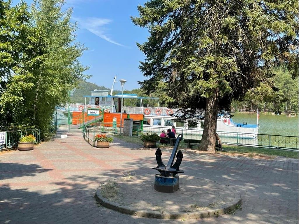 Chatová osada Jachta - Doksy (okres Česká Lípa)