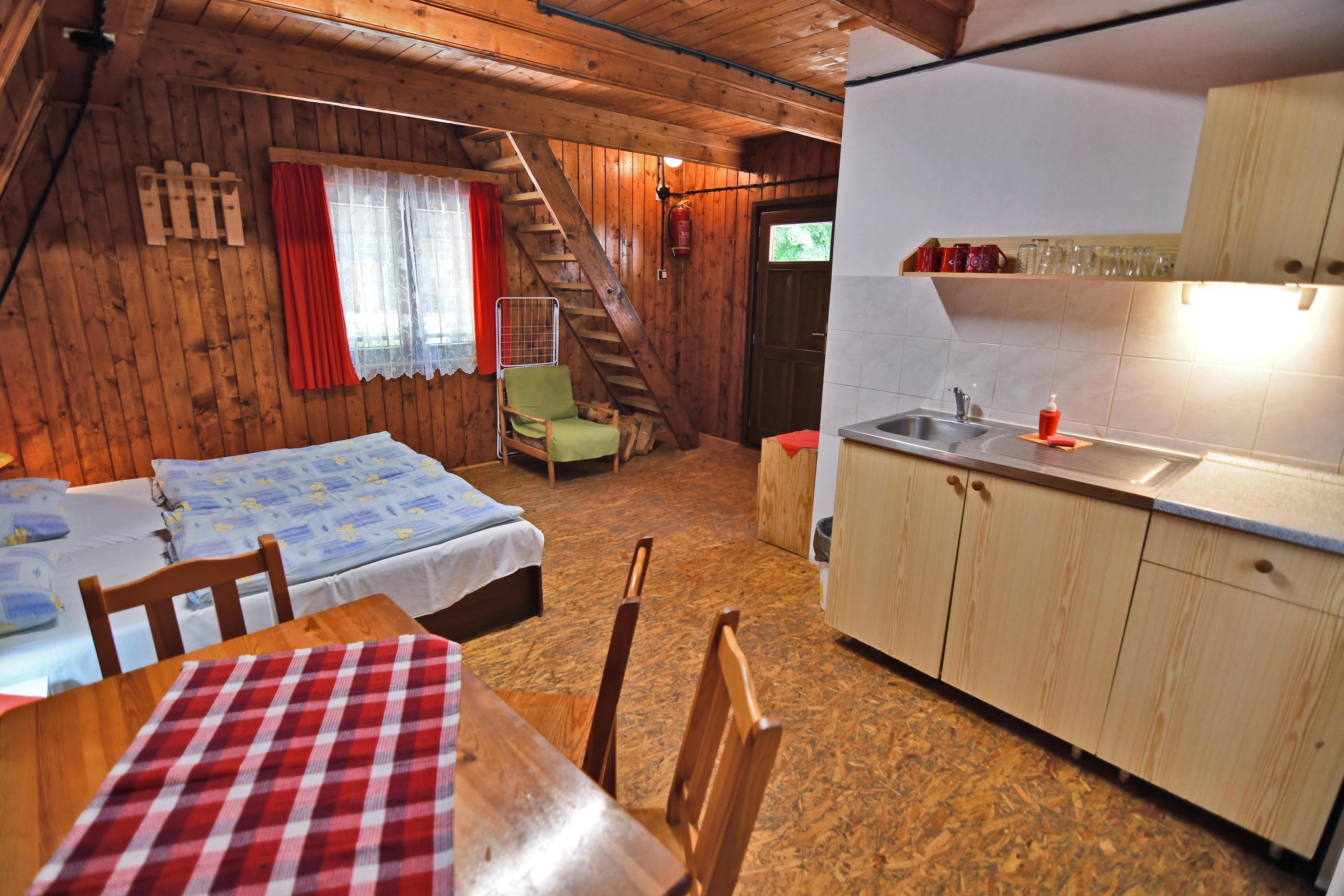 Chatová osada Zrub - Vinné