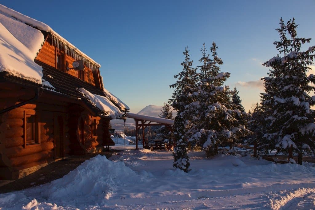 Chata Alpina na Kubínskej Holi - Dolný Kubín