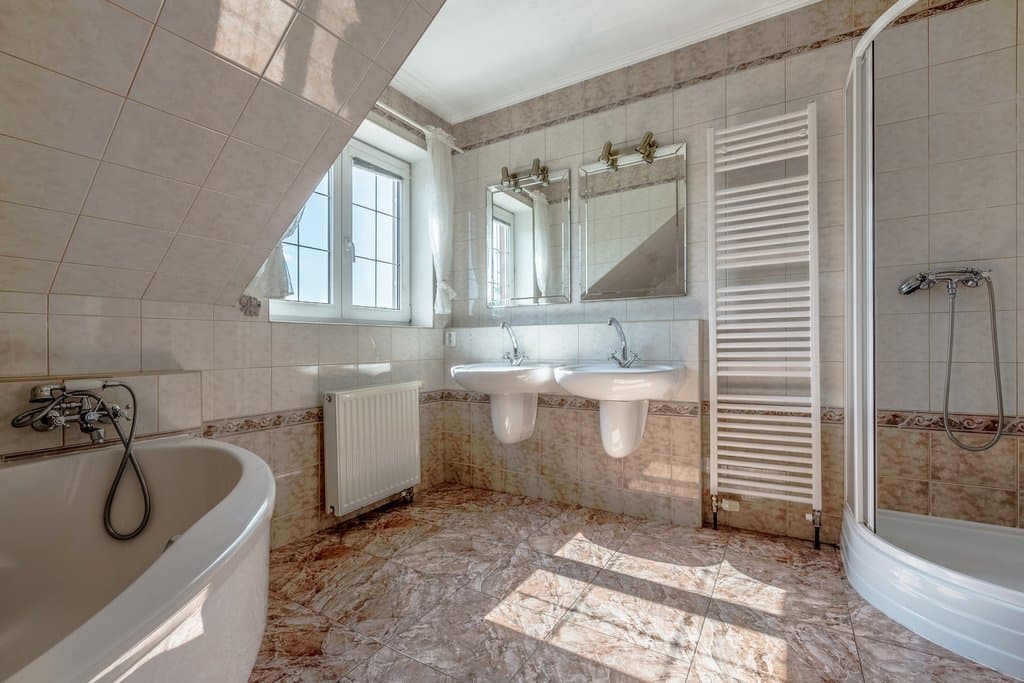 DREVNÍKY RESORT SLAPY s vyhřívaným vnitřním bazénem - Drevníky