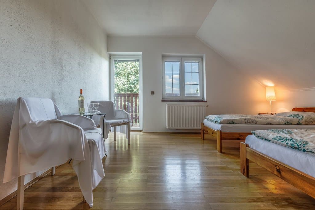 DREVNÍKY RESORT SLAPY s vyhřívaným vnitřním bazénem - Drevníky