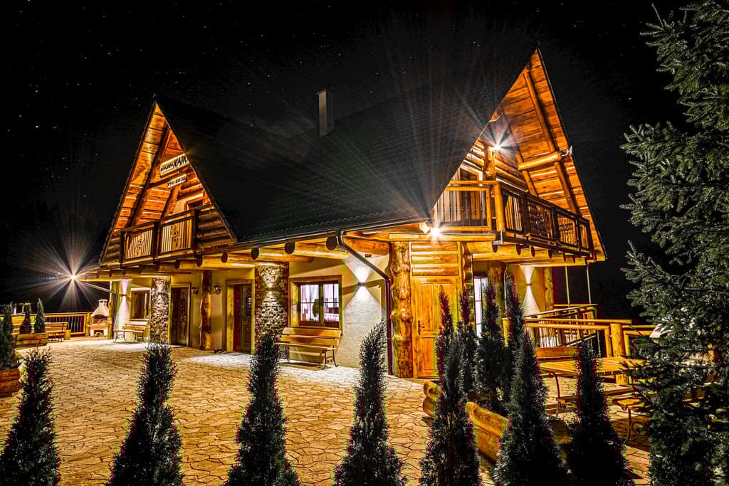 Chata Alpina na Kubínskej Holi - Dolný Kubín