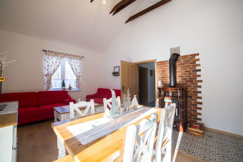 Domčeky Sabinka a Melinka - Valča