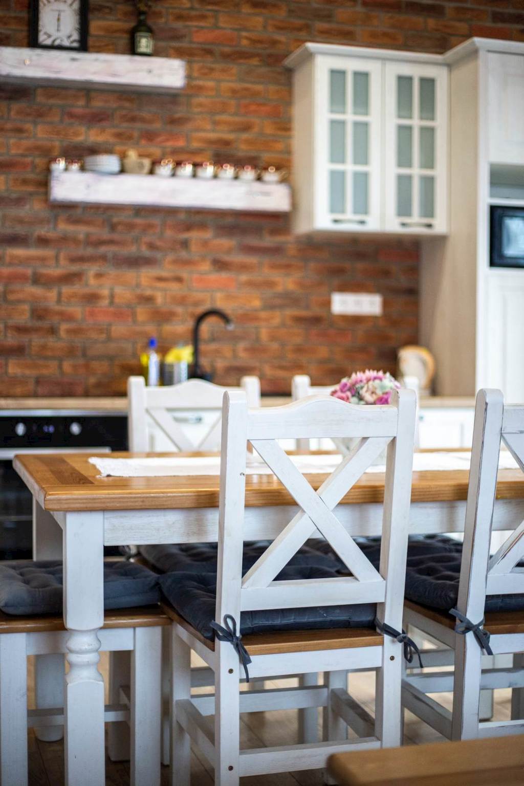 Domčeky Sabinka a Melinka - Valča