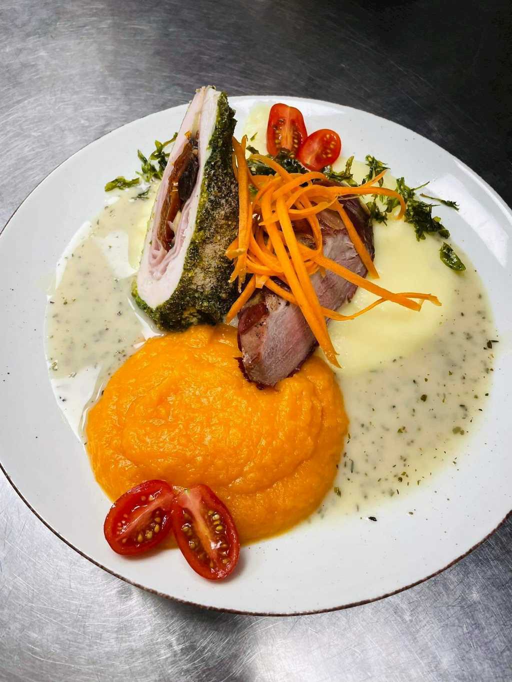 Slanický dvor - Slanická Osada