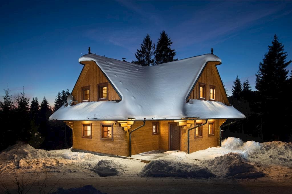 Chata Alpina na Kubínskej Holi - Dolný Kubín