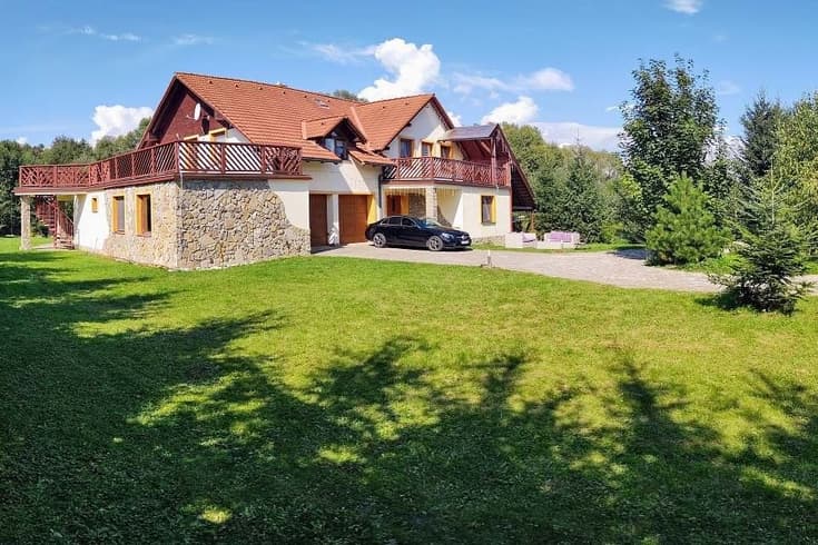 Chaty a chalupy na Slovensku