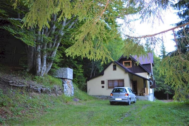 Ubytovanie netradičné ubytovanie Jaskyňa Mažarná