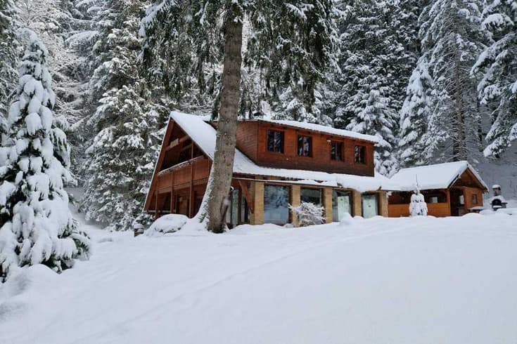 Chaty a chalupy na Slovensku